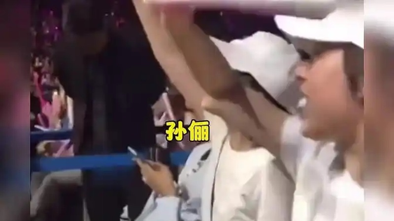 盘点周杰伦演唱会上的神级观众,原来明星也爱听他的歌