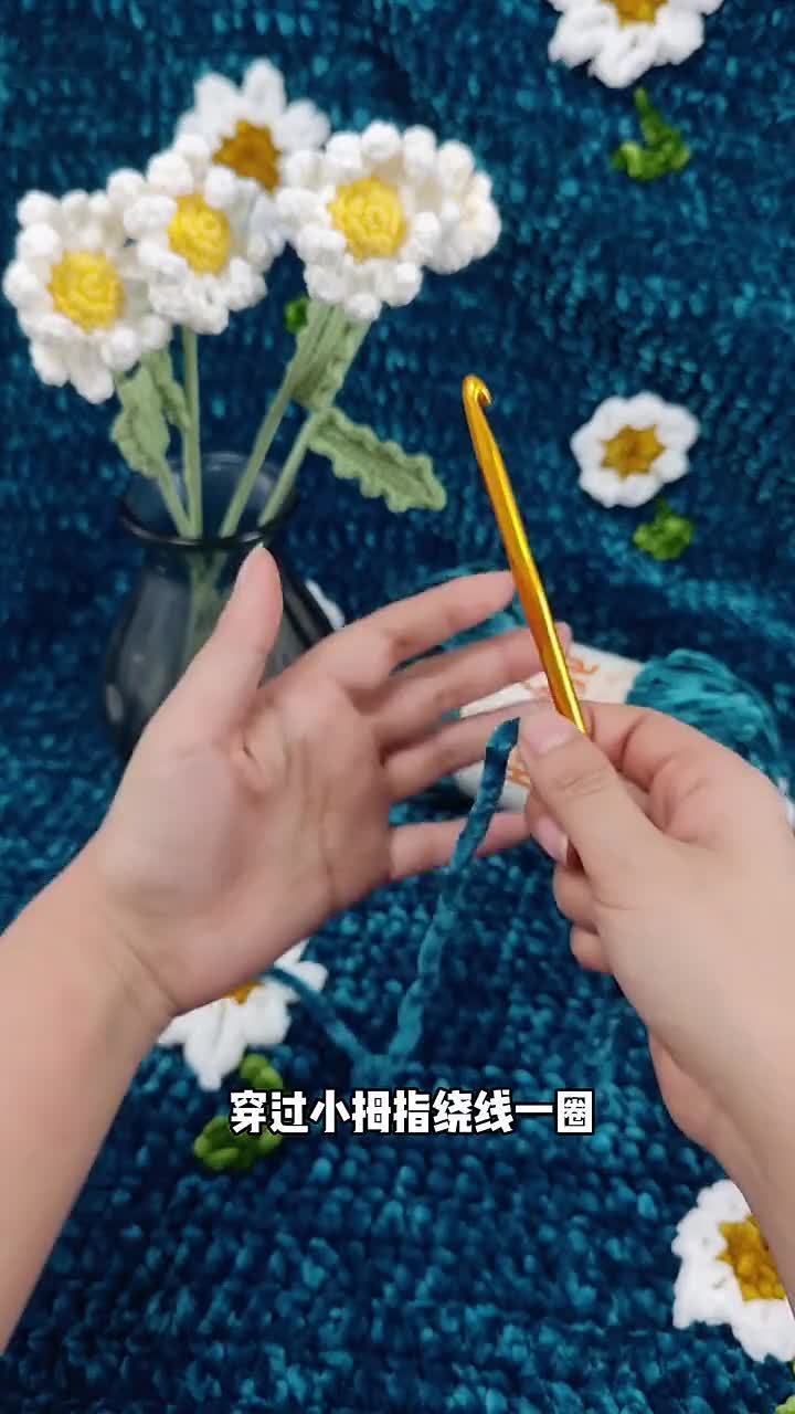 钩针拿线小技巧,编织入门少不了,要把口令都记牢!三押!#编织教程 #...