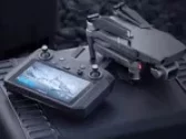 大疆Mavic 2无人机带屏遥控器:玩无人机怎么能少了带屏遥控器