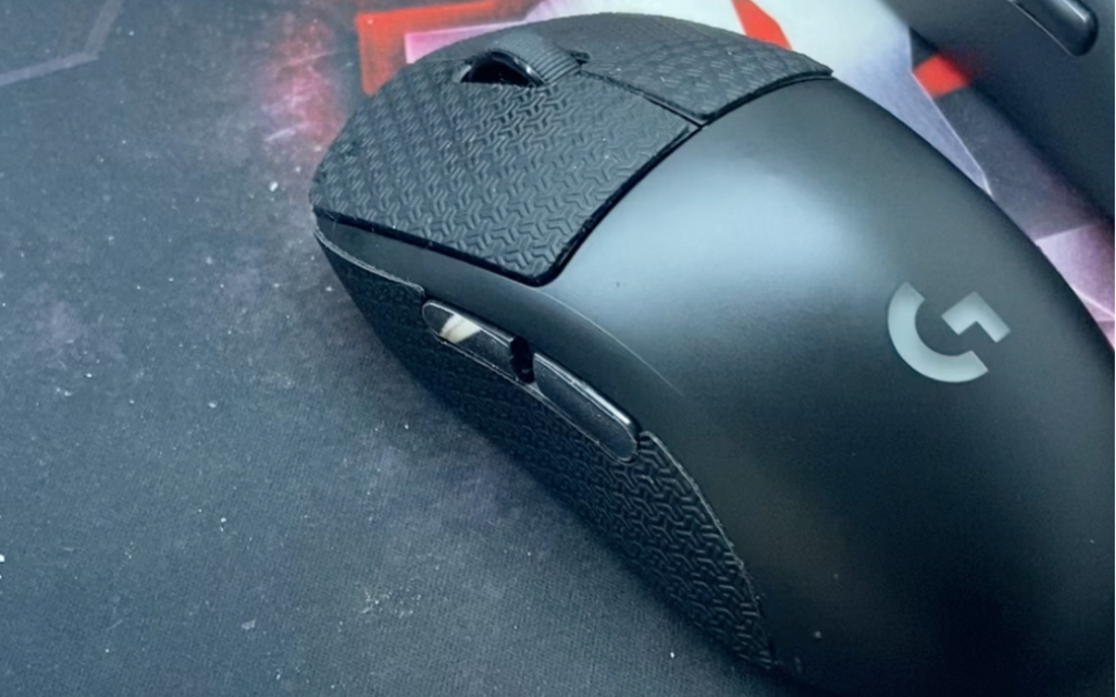 罗技gpw g304鼠标静音微动效果