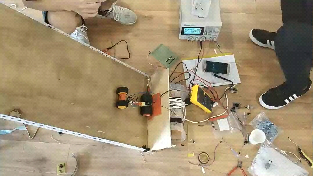 【电子设计大赛(自制展示)】无线充点超级电容555定时器纯模拟电路(...