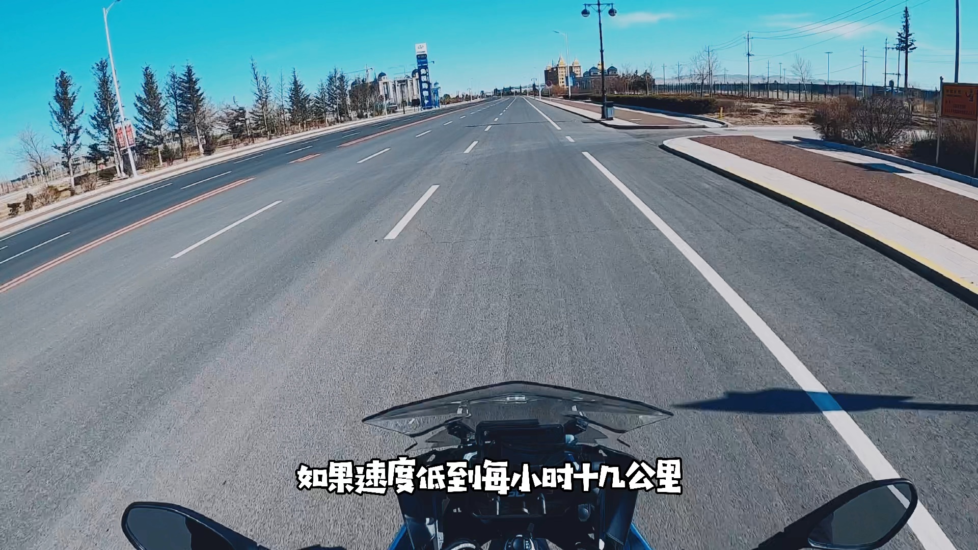 摩托车滑行减速到底用不用捏离合器?