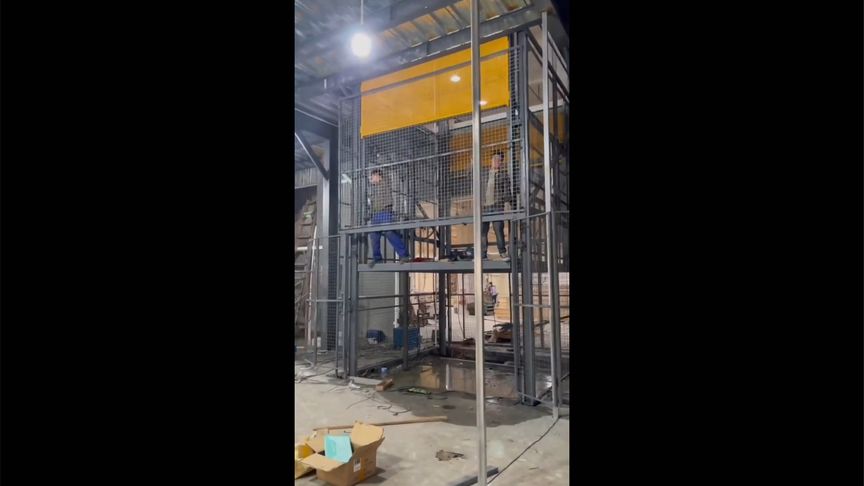 导轨式液压升降货梯升降平稳