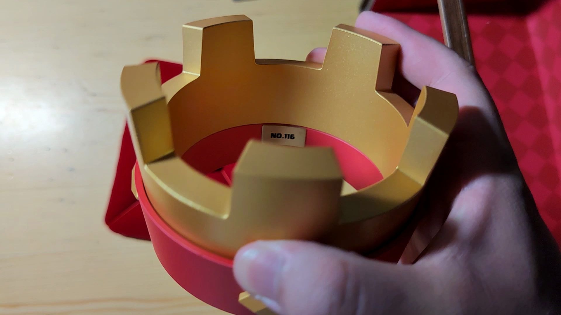 我竟然找到了丢失的皇冠!