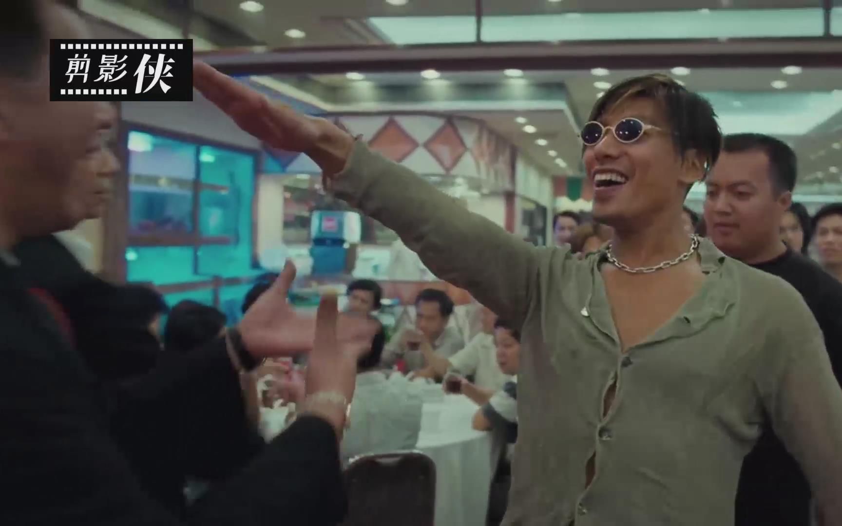 【电影剪辑】乌鸦哥打招呼招手表情包原来出自这部电影!