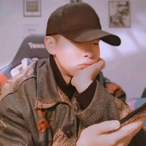 百财二手车伟子 