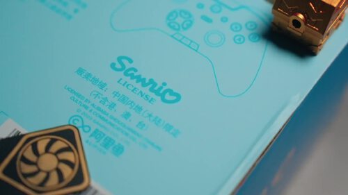 啥也别说了给你女朋友桌搭安排上玉桂狗键盘鼠标游戏手柄gasket