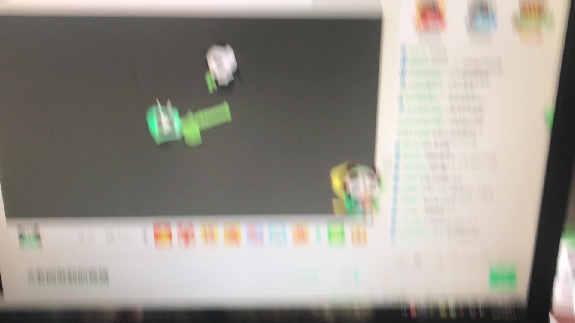 熊猫TV老回,机器人自动发弹幕。这钱花的值