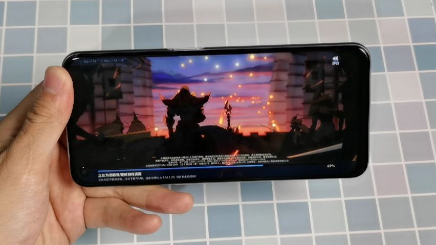 联发科天玑720处理器,性能给力吗?Realme真我V5进游戏需要几秒