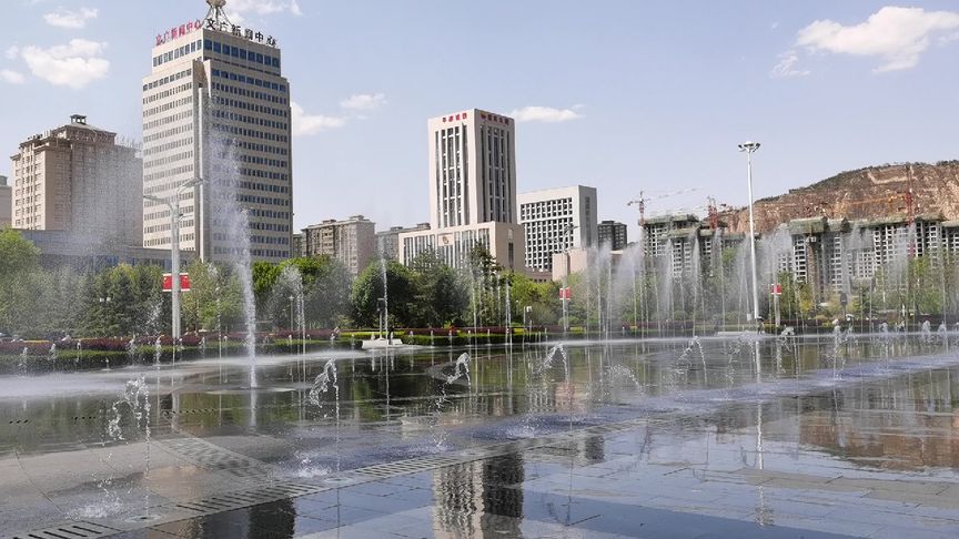 五一,广场音乐喷泉广场开放