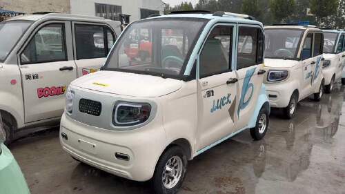 家用代步新选择!这辆低速电动四轮车让全家出行更舒心