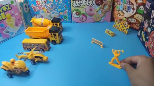 小汽车玩具视频,小孩看的车车玩具动画片