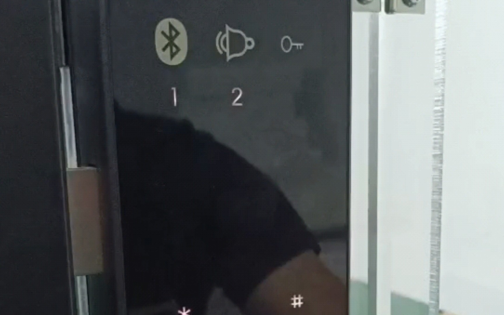 玻璃门智能锁,指纹识别,密码刷卡开锁