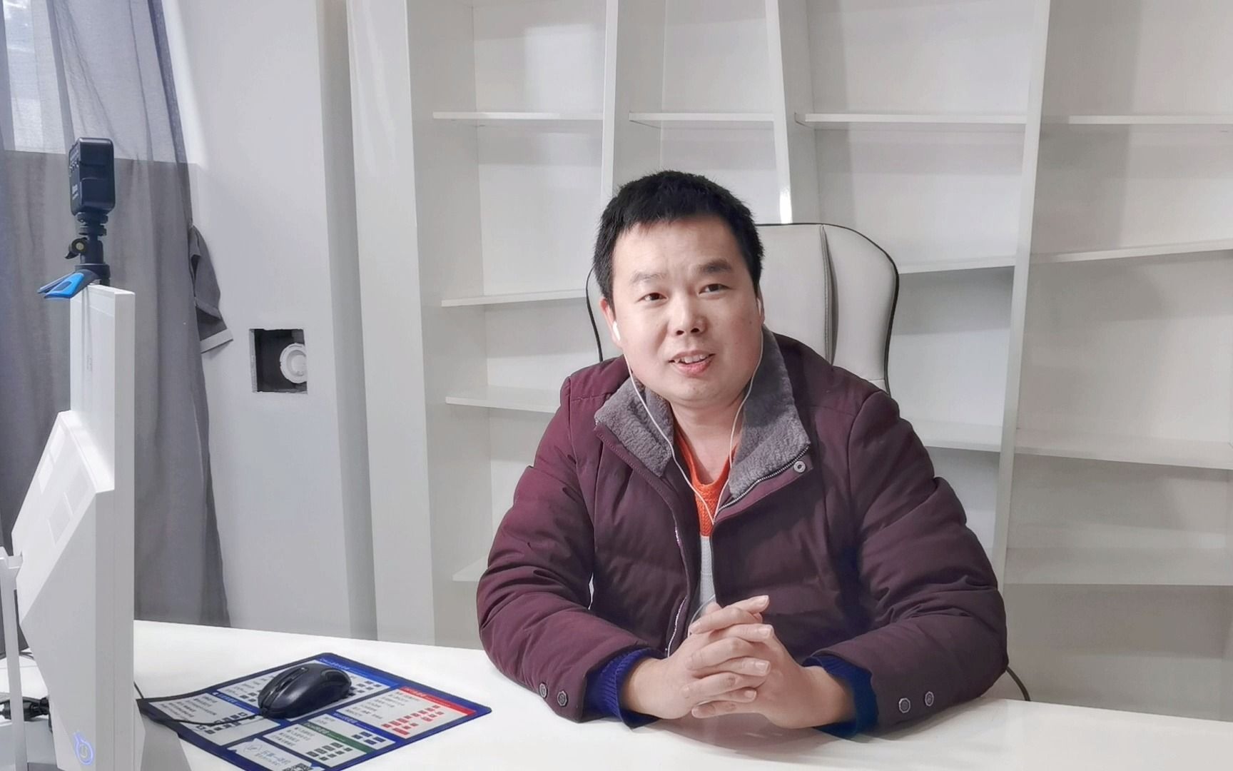 我录了一期关于【会议拍摄】小技巧的视频,欢迎围观~