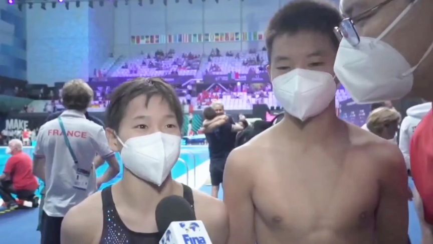 #2022国际泳联世锦赛 #全红婵白钰鸣夺冠 #赛后采访全红婵
