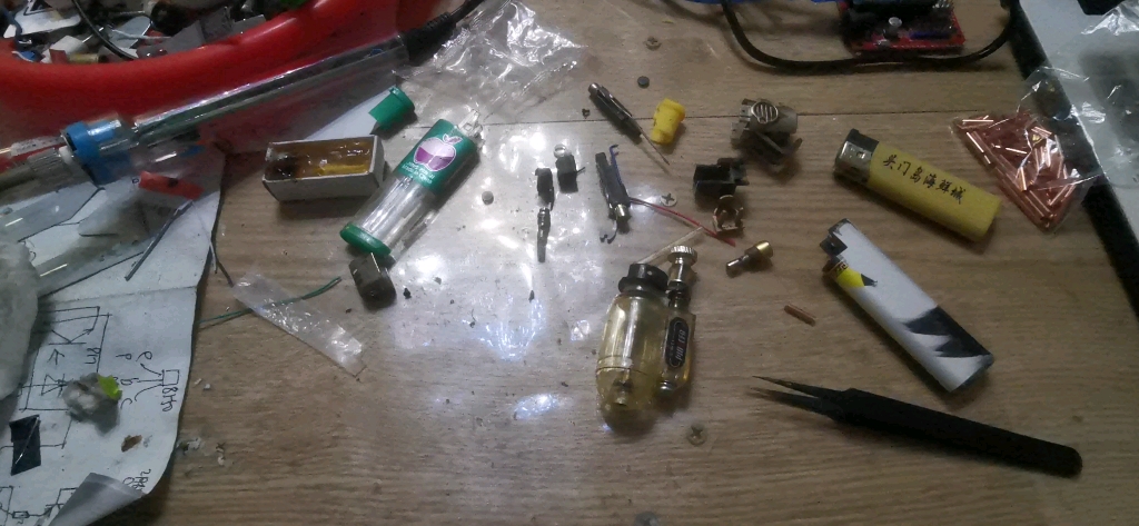 拆解与探索之直冲防风打火机原理和改装