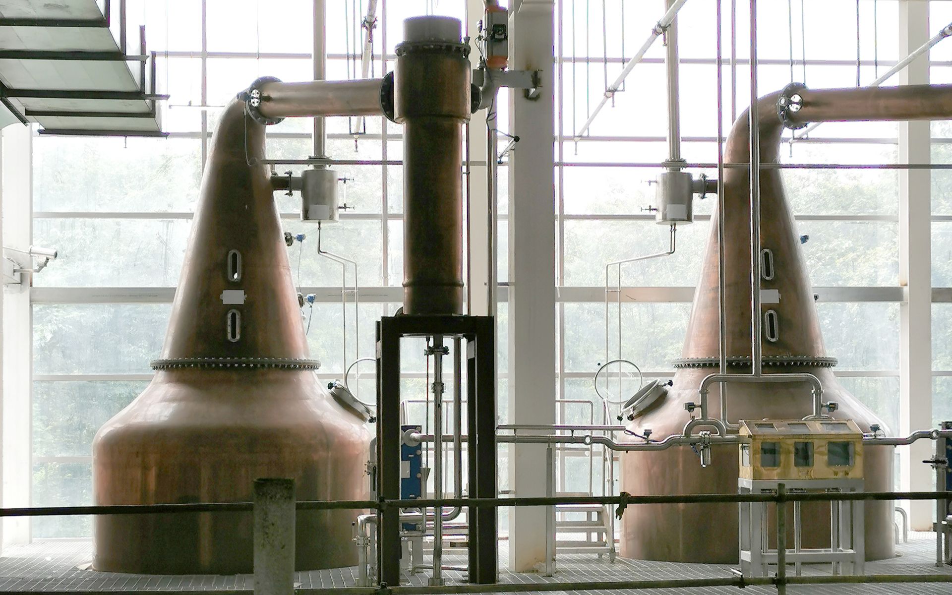 李寻品酒学院第八十七课 世界蒸馏酒蒸馏器简介