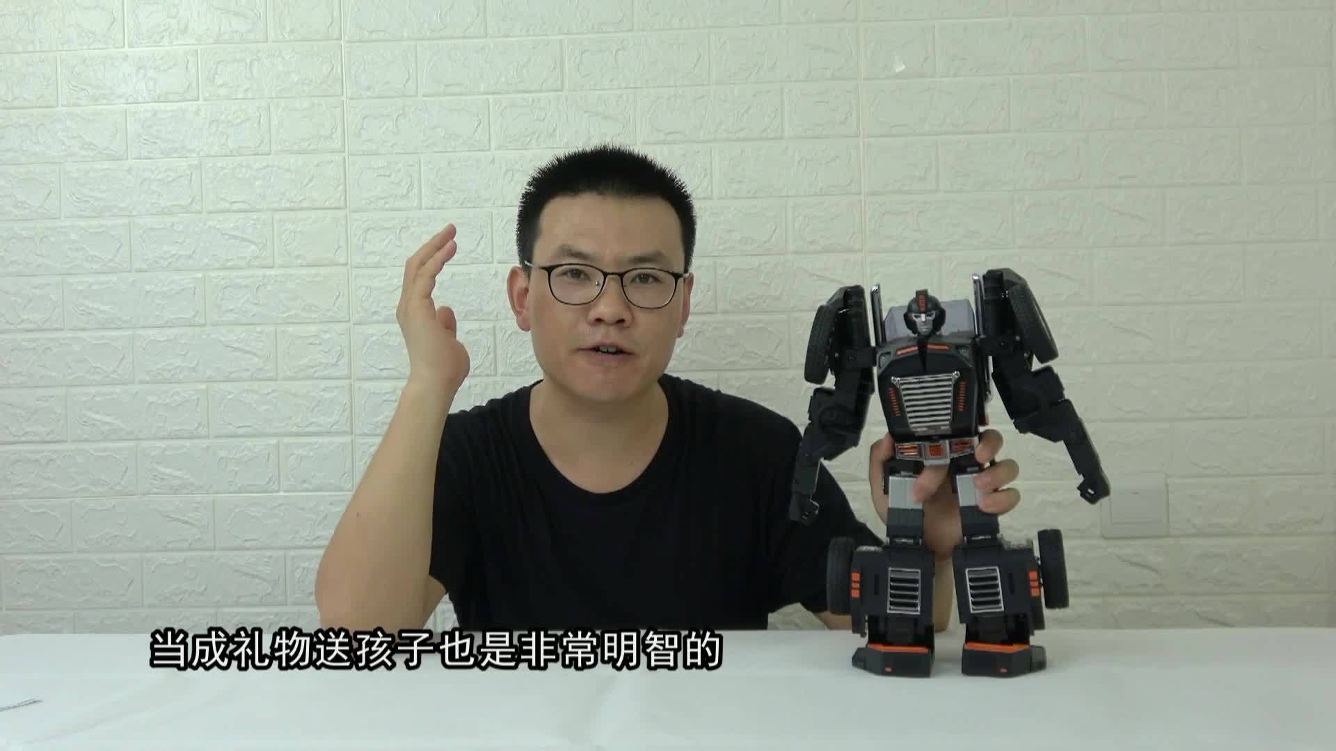 适合送孩子的礼物,能编程会变形的乐森机器人