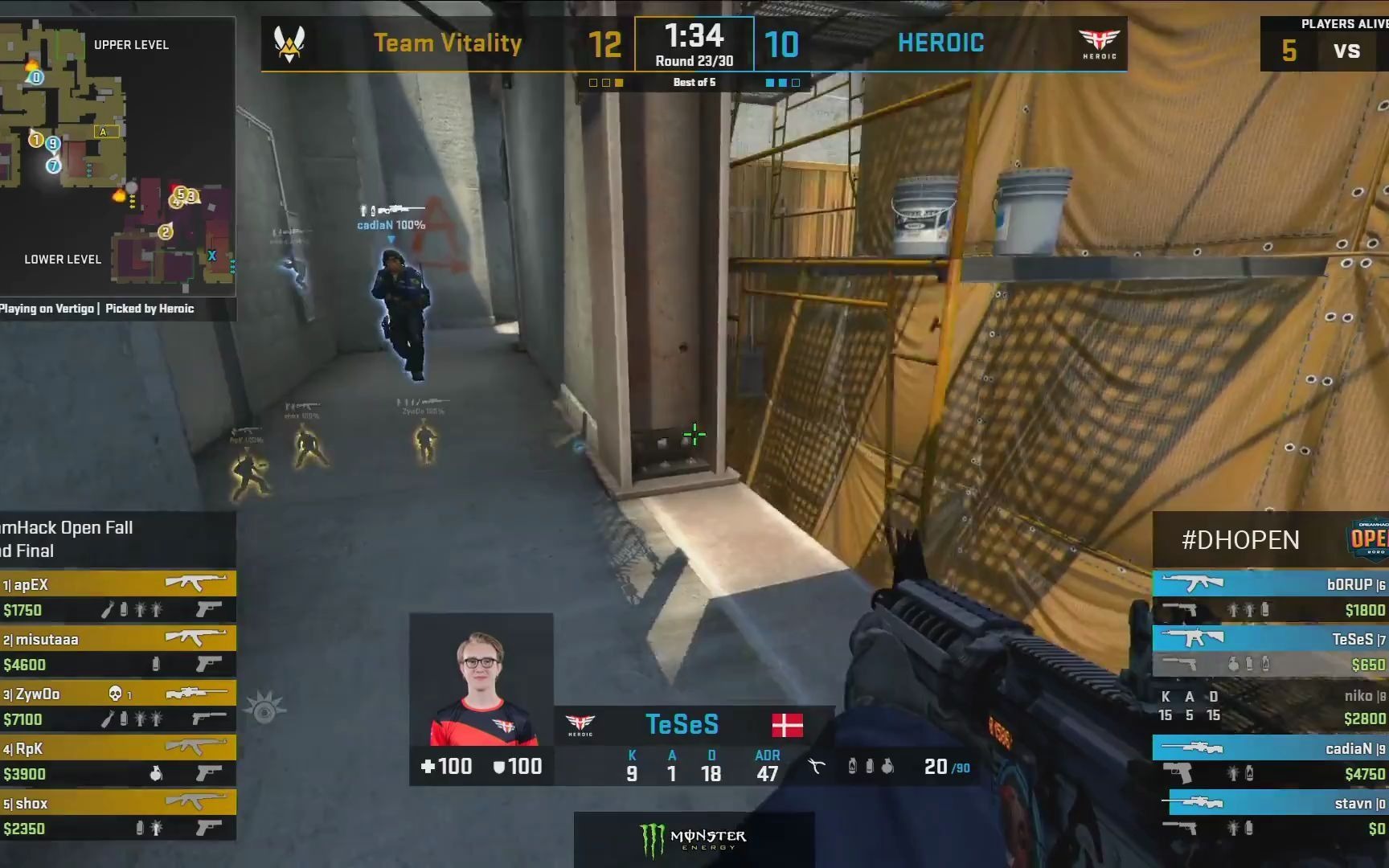 CSGO,ZywOo大厦A斜坡无视野狙掉小niko!.