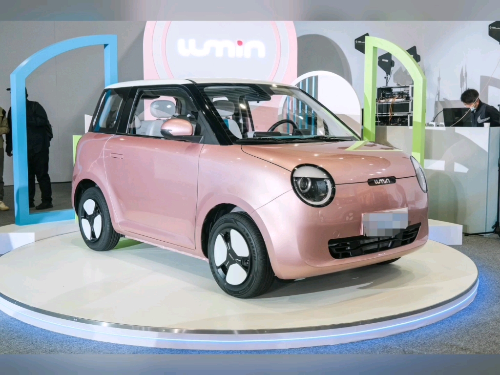 长安汽车 三门四座两厢微型纯电汽车长安 Lumin 22款 155KM清甜款(...