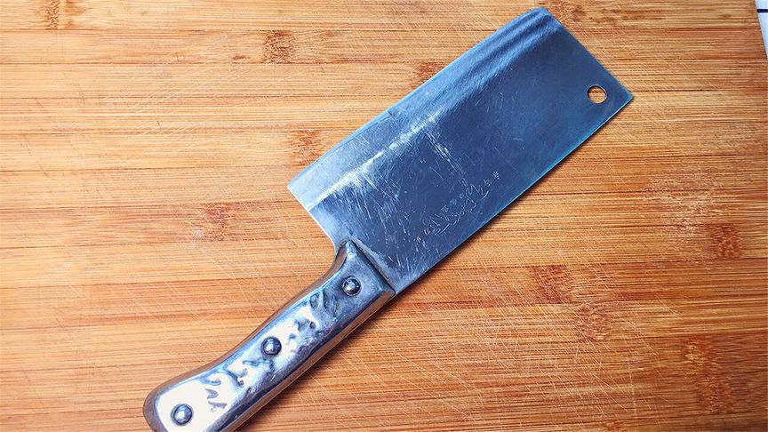 切菜刀不管多钝!不用磨刀石,菜刀马上锋利如新,很受用