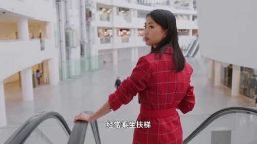 自动扶梯隐藏的危险你知道吗经常乘坐扶梯的你一定要看完科普扶梯涨...