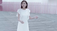 归还世界给你:美女梦见前男友惊醒,立马解开安全带要跳飞机,太疯狂了