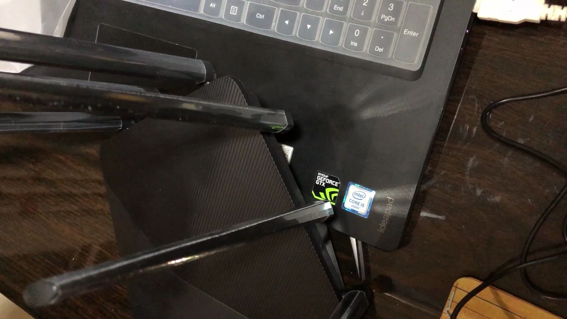 TP-LINK WDR7660千兆版开箱 家里网速跑不满的原因 全千兆路由器...