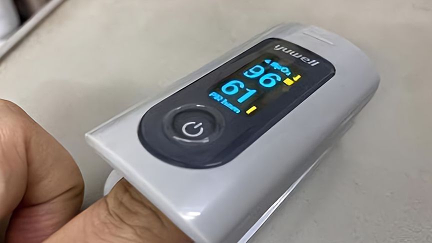 6块9和299元的血氧仪差在哪?测评:没啥差异
