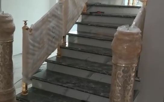 铜雕刻楼梯护栏家装护栏设计 大显身手