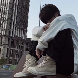 游弋阁 