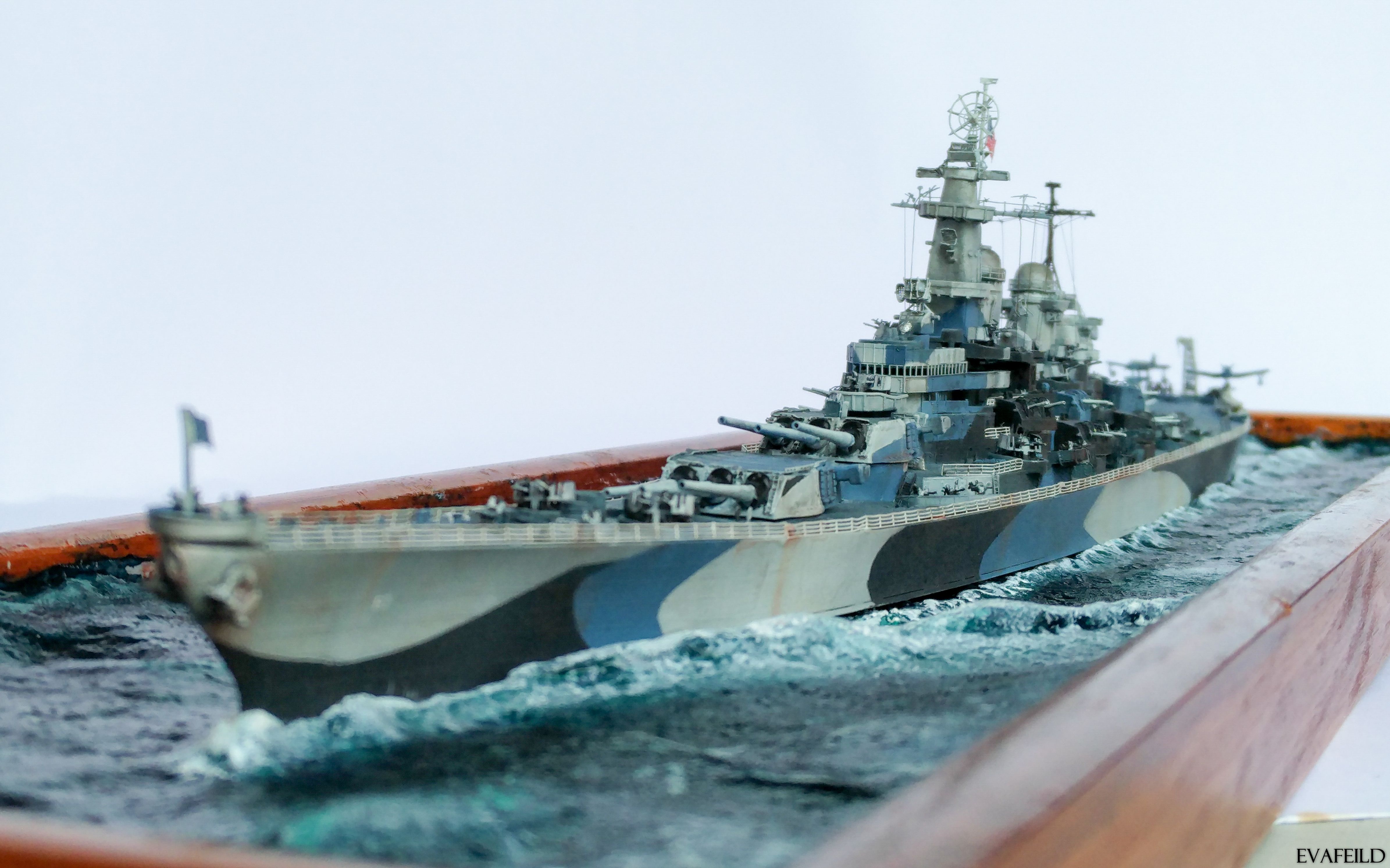 【应技大SIT模ONE社】 带你看模型制作过程之田宫1:700衣阿华级...