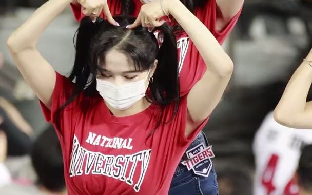 [韩国美女舞蹈]李多惠啦啦队