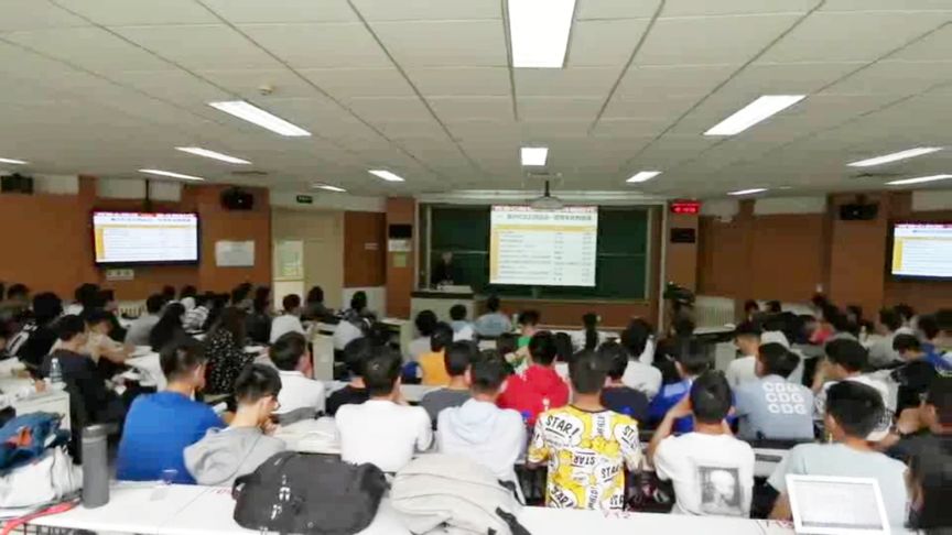 北理工思政“微课”翻转课堂 学生唱主角 青年人视角“重演”历史