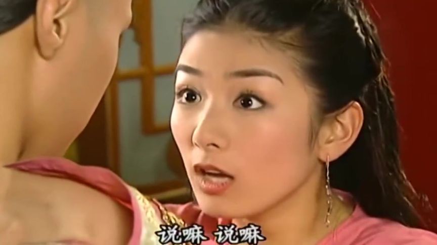 《还珠格格》一段无法超越的经典,瞬间被他俩的台词给逗笑了?