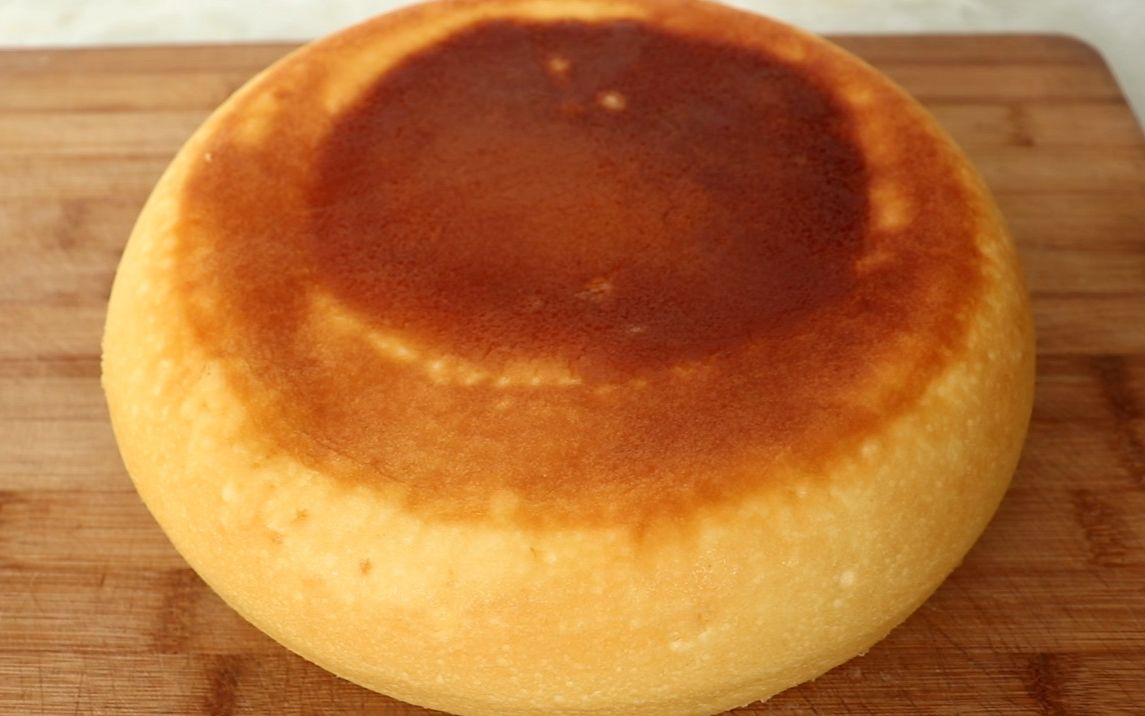 教你用电饭锅做蛋糕,味道和蛋糕店一样好吃,看完就能轻松在家做