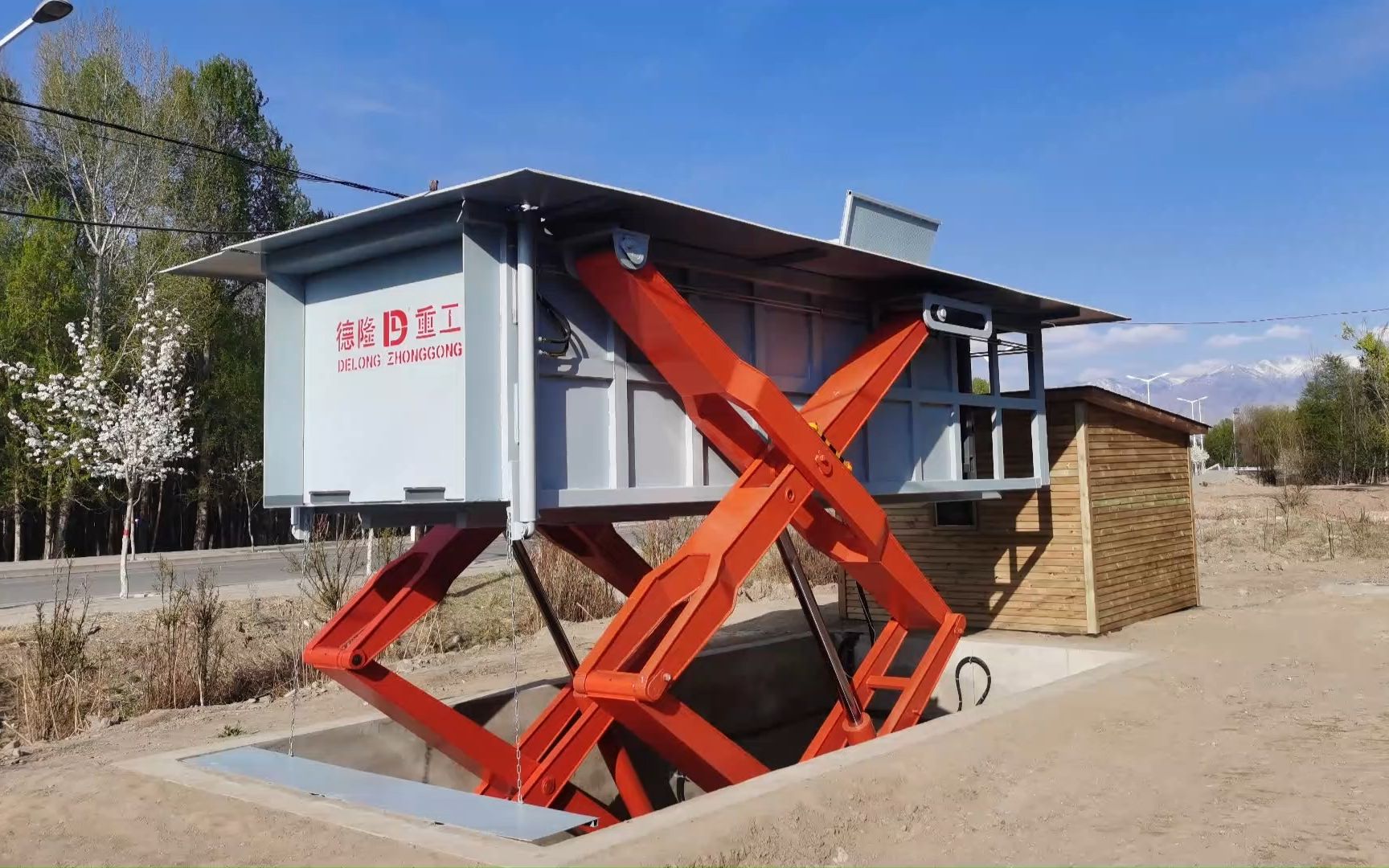 河南德隆重工DL-SP6-8-10立方地埋式水平压缩垃圾中转站设备操作流程