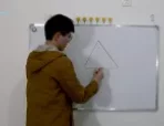 老师带你学习如何计算三角形的周长,这节课虽然简单但也要认真听哦