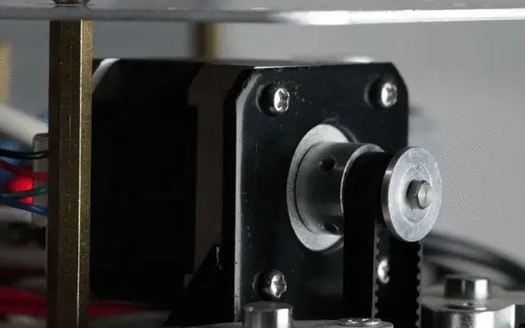 什么是步进电机低频振动,低频振动的问题如何解决?