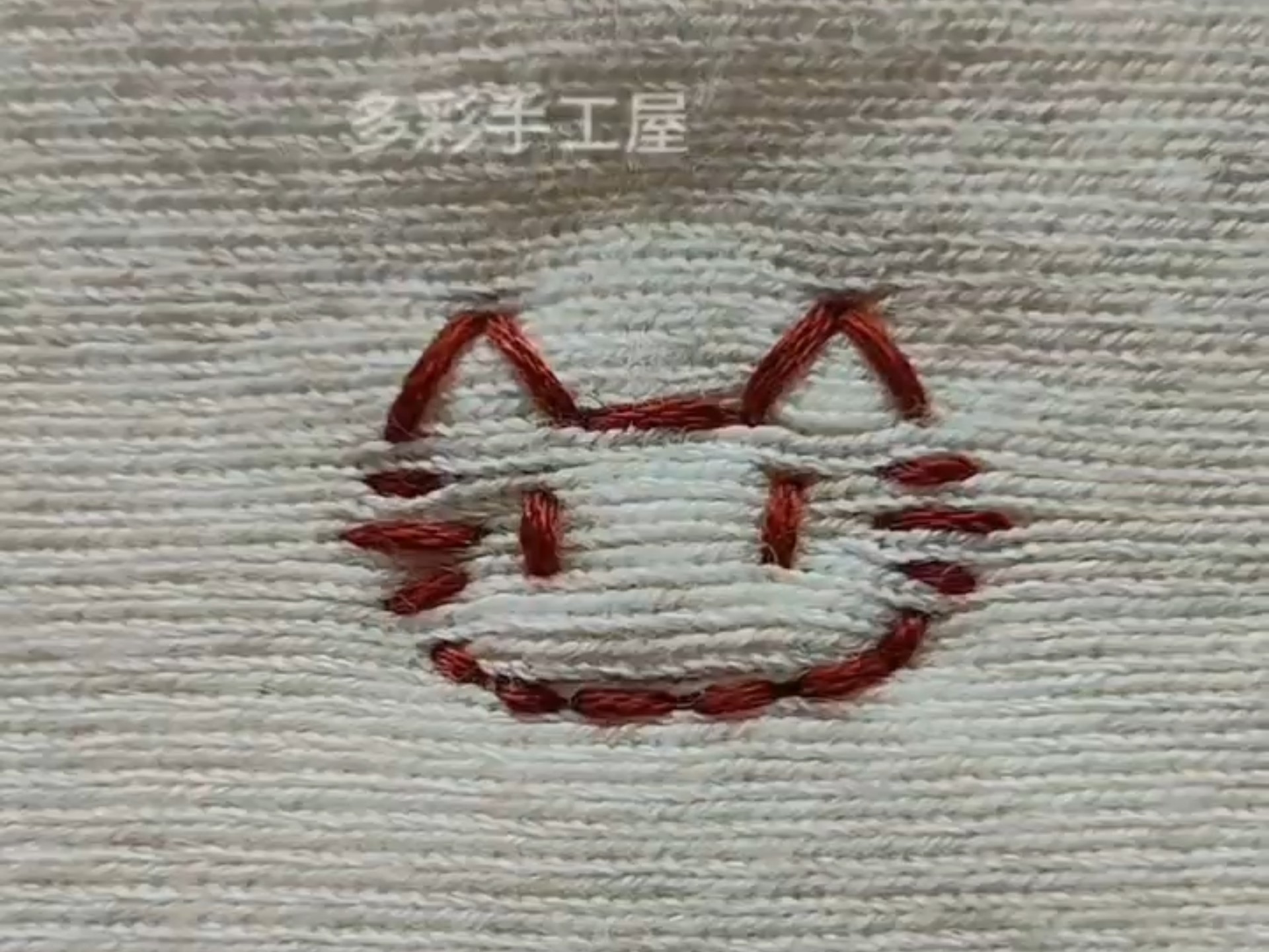 简单缝几针刺绣小猫图案,缝到校服上超可爱!#刺绣小猫#手工针线活#...