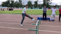 跨栏跑(攻栏腿之摆动腿练习)