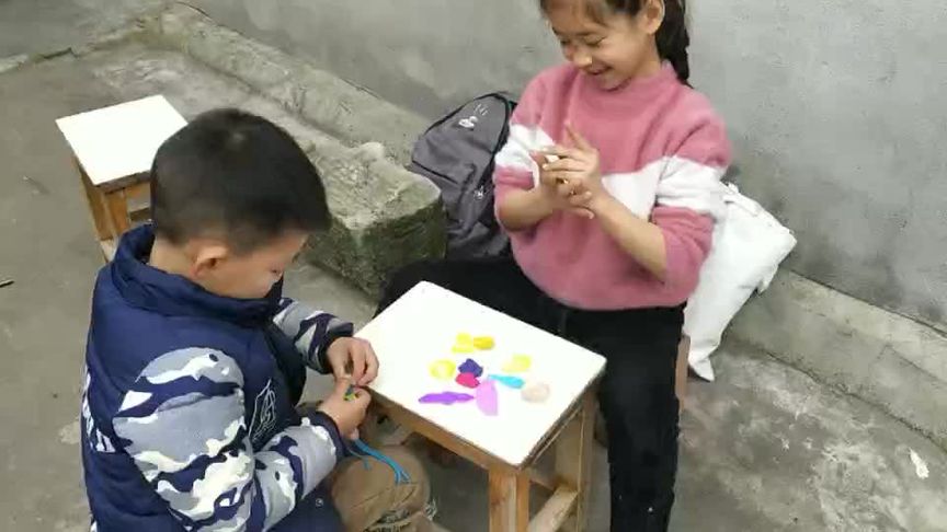 儿童的世界,橡皮泥制作玉米,各种各样的