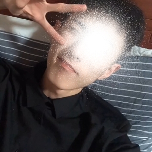 -周洲 