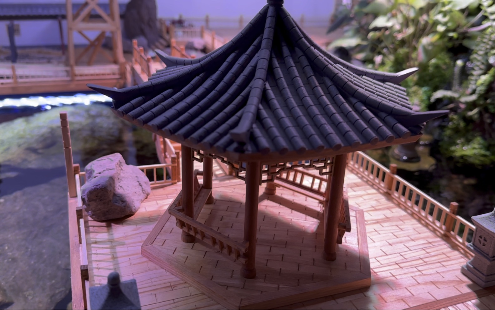 鱼缸造景DIY小凉亭开工,苏式凉亭