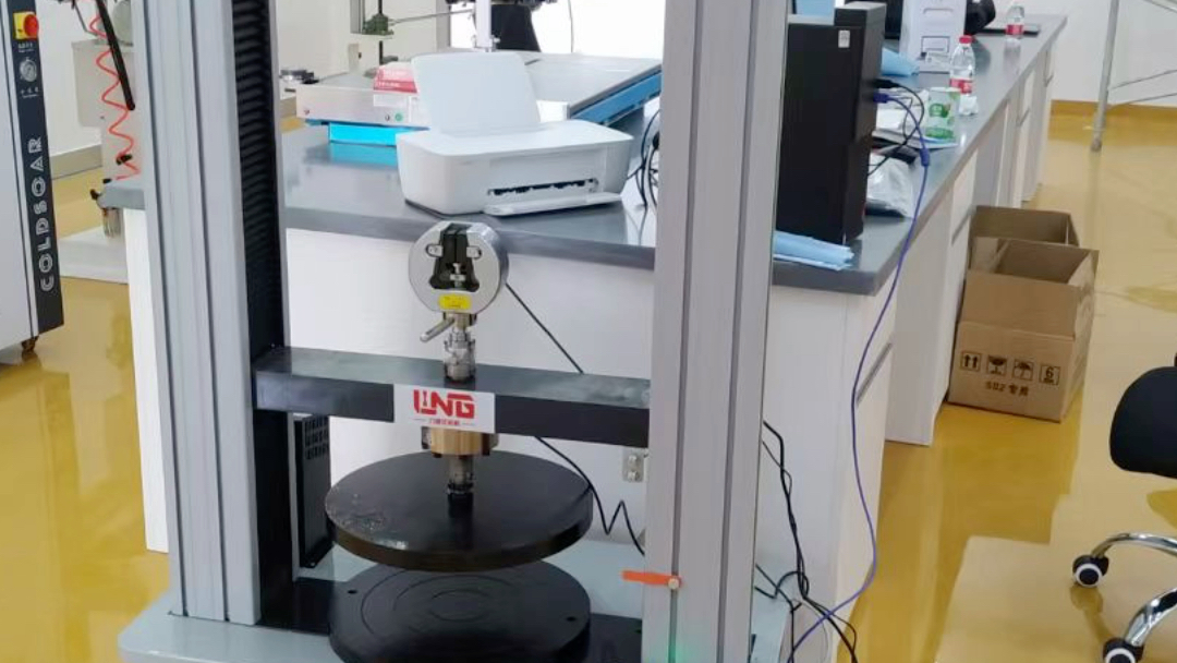 济南力领试验机专业生产力学性能试验设备和钢结构检测设备