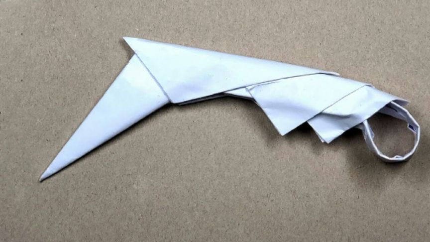 宝宝学折纸:折纸武器折纸刺刀怎么做?男孩子最喜欢的折纸玩具!