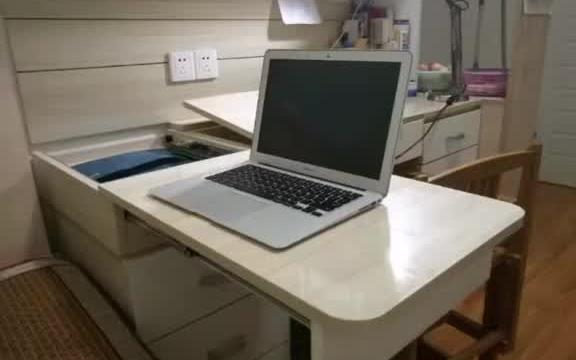 全屋定制 学生书桌,陪伴书桌