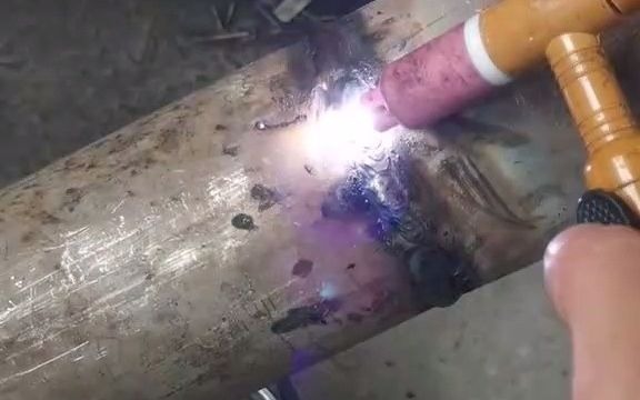 氩电焊机使用方法氩弧焊机使用方法