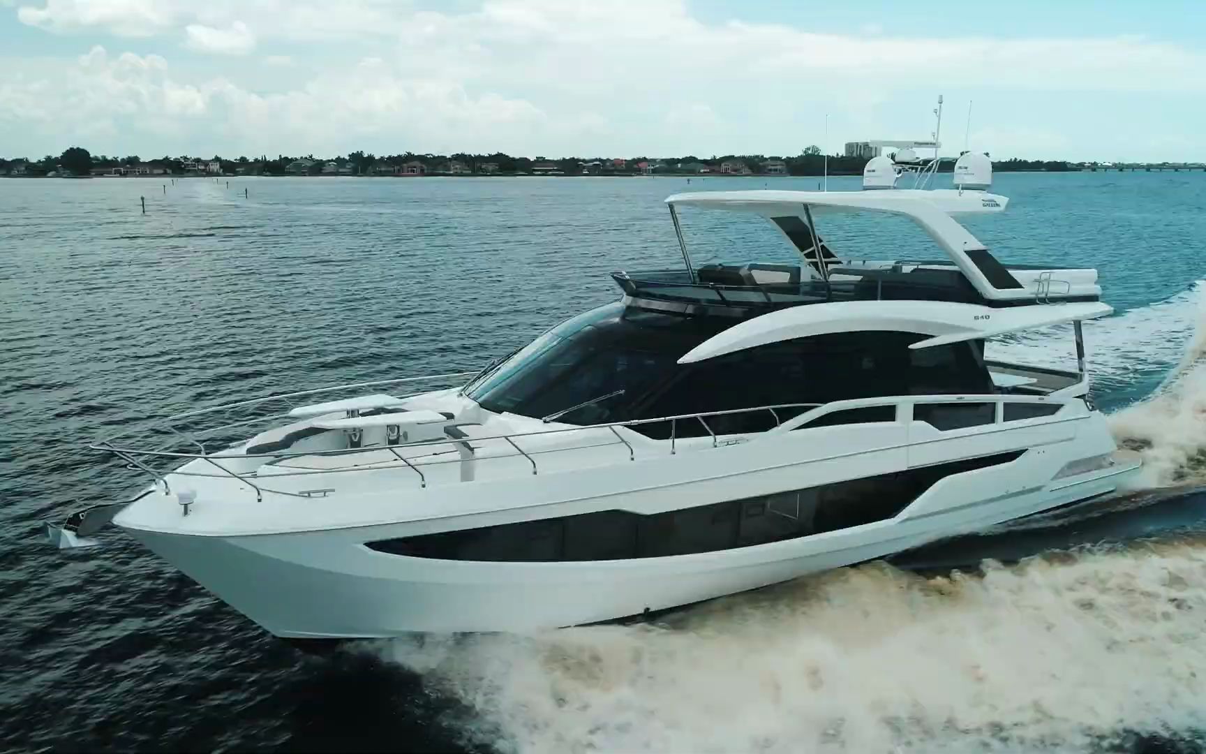 波兰卡帝尔游艇Galeon 640FLY,变形设计革新升级!