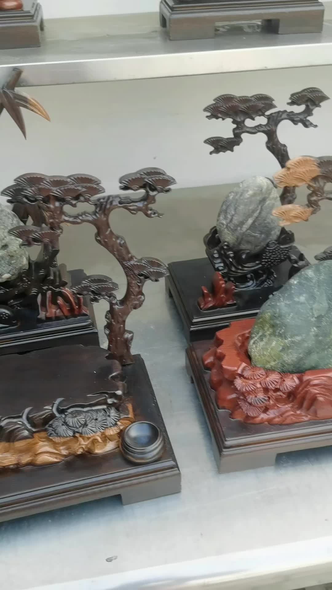 #世界市长对话南京 #纯手工雕刻 #木雕工艺品 #纯手工雕刻 #支持手艺...